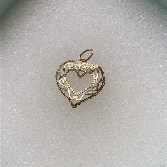 Jewelry | Vintage Gold Filigree Heart Pendant | Poshmark